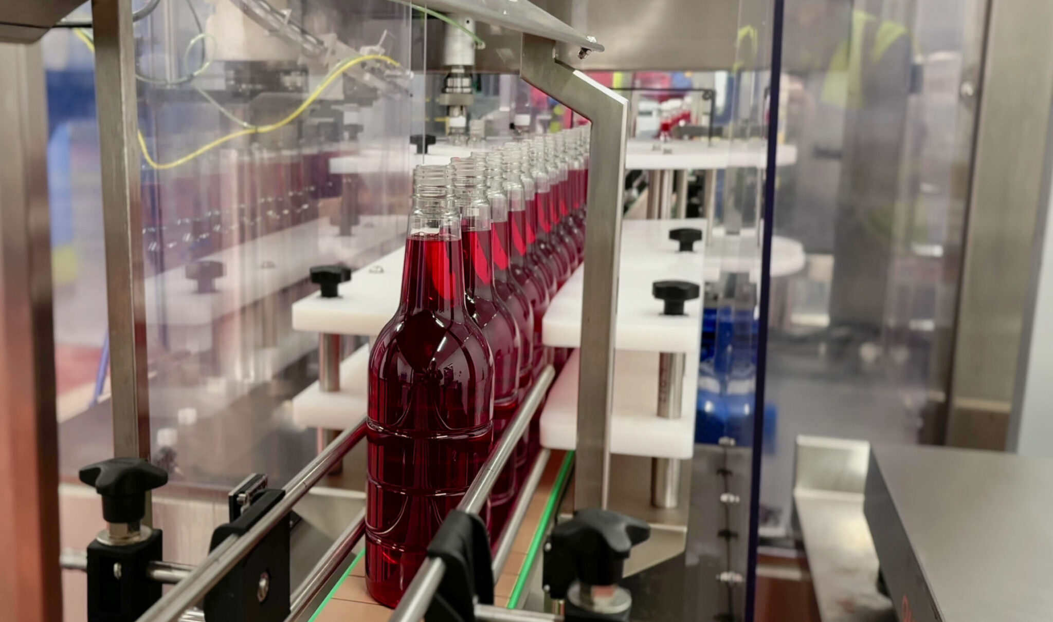 Introducing our new 1 litre syrup bottle - Simpsons Beverages